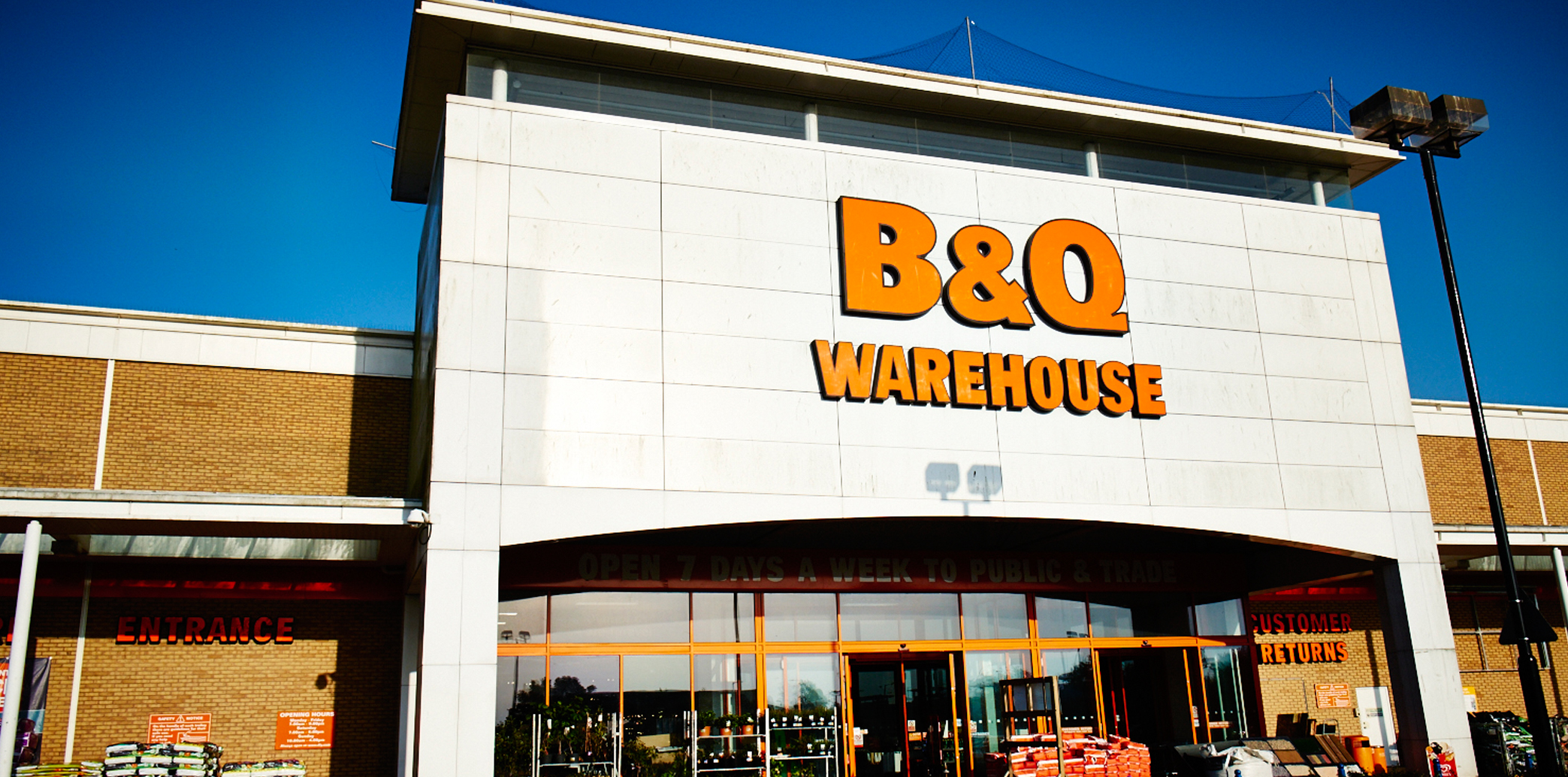 Gilbert Bath | Edge and Out of Town Retail Specialists