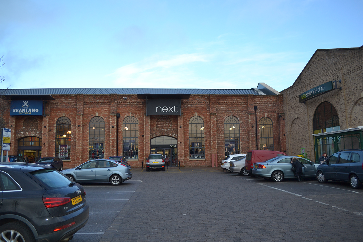 Gilbert Bath | Edge and Out of Town Retail Specialists